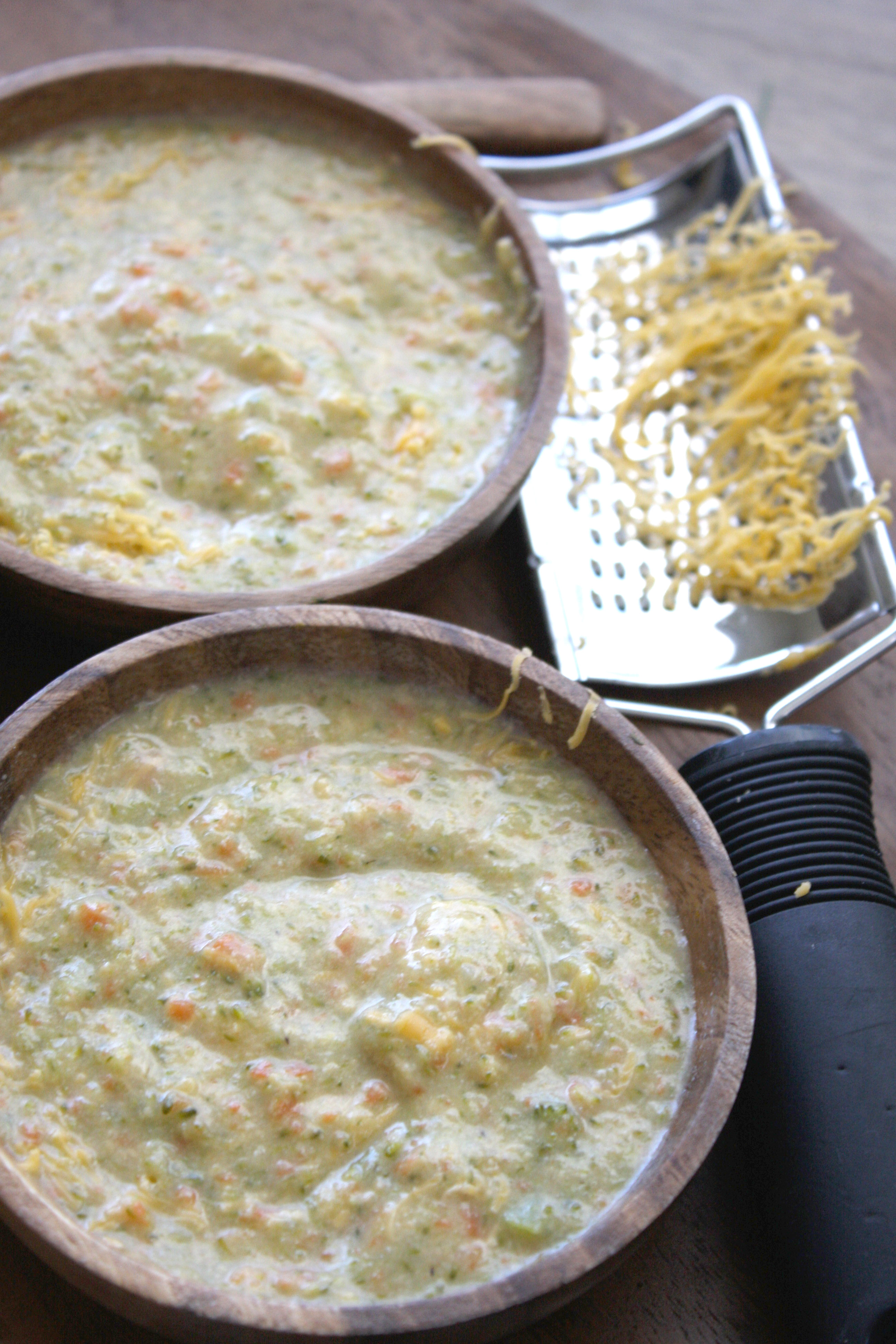 30 Minute One Pot Broccoli Cheddar Soup